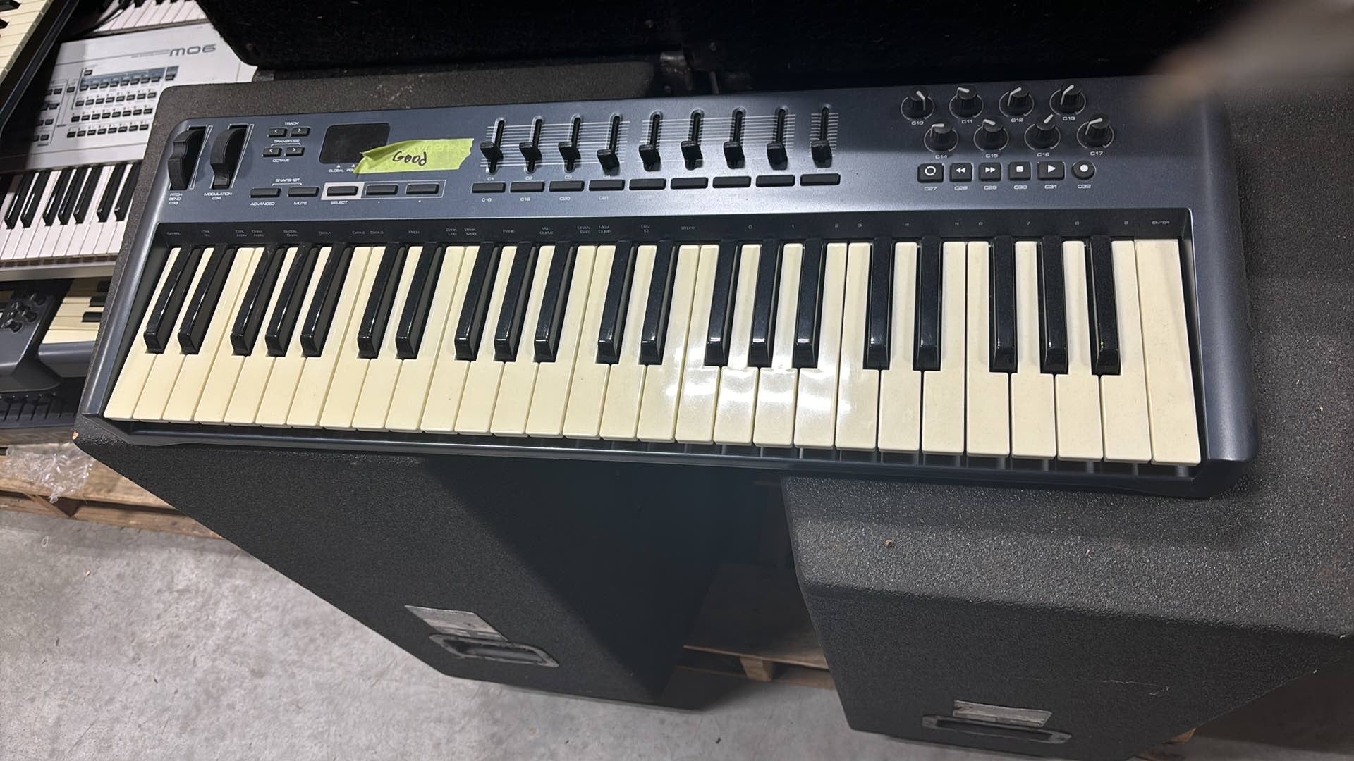 Oxygen 49 Soft Synth 49 Key